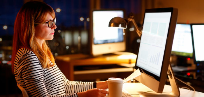 Digital Overload for Consultants: 5 Tips to Help You Cope